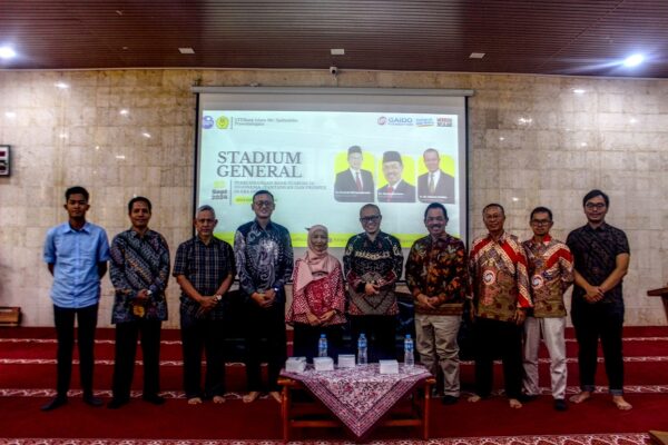 STEBank Adakan Studium Generale Bertema "Perkembangan Bank Syariah di ...
